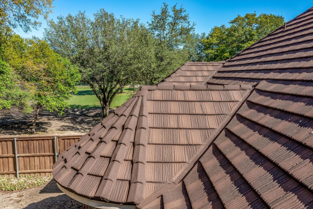 HURRICANE METAL SHAKE PHOTO GALLERY - Metal Roofing Experts